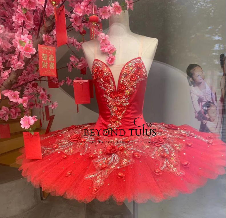 Kitri tutu, Red Queen tutu, violente fairy – Beyond Tutus